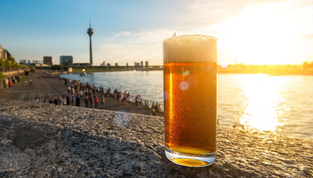 Die längste Theke der Welt - Düsseldorfs Altstadt - CityFreizeit
